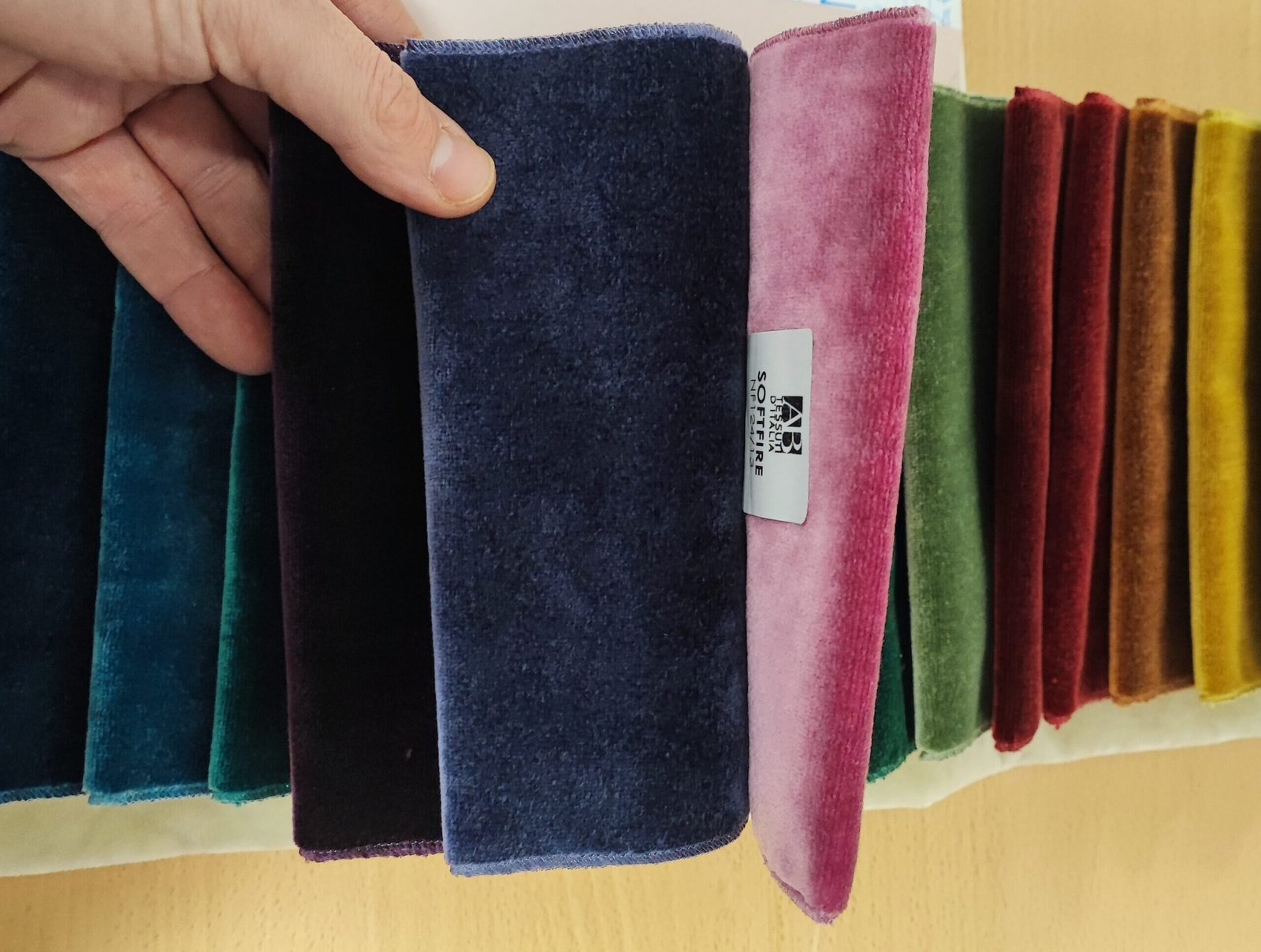 Meubelstoffen kopen online ⋆ Bekleding stoffen ⋆ Auto bekleding stof